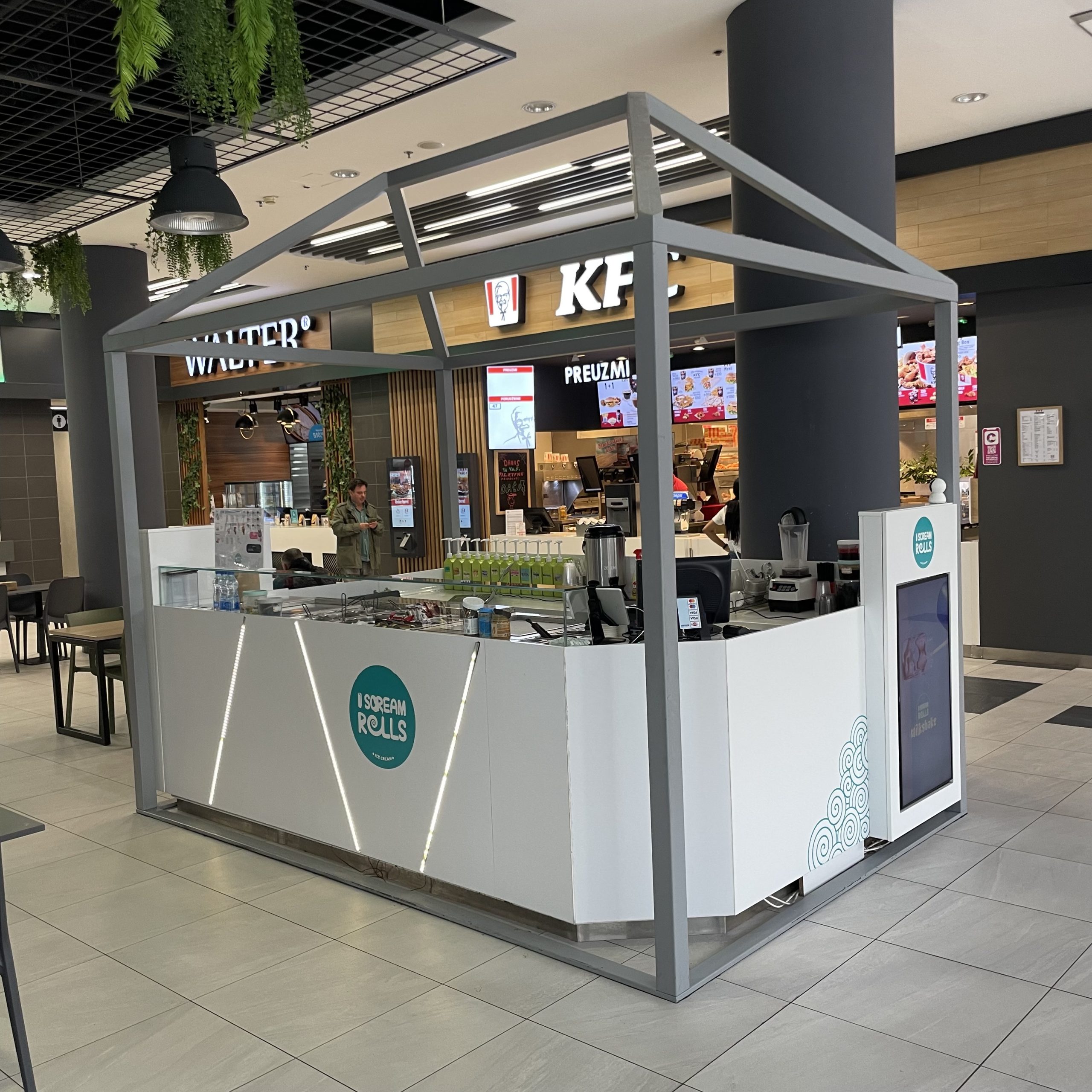 Hitno! I Scream Rolls, TC Delta City! (u ponudi do 31.12.) - Bizzy